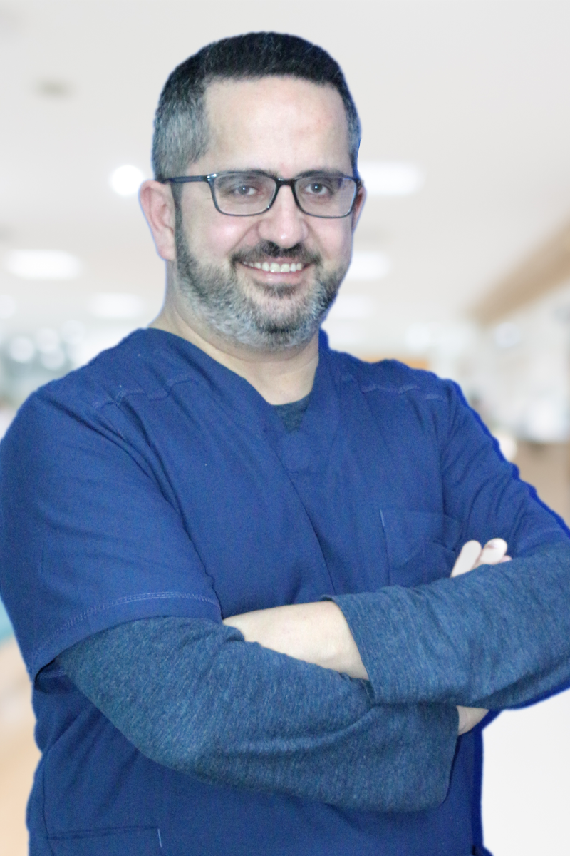 Dr. Raed Mustafa Al-Ramahi - المركز العربي لطب الأسنان - Arab Dental Center